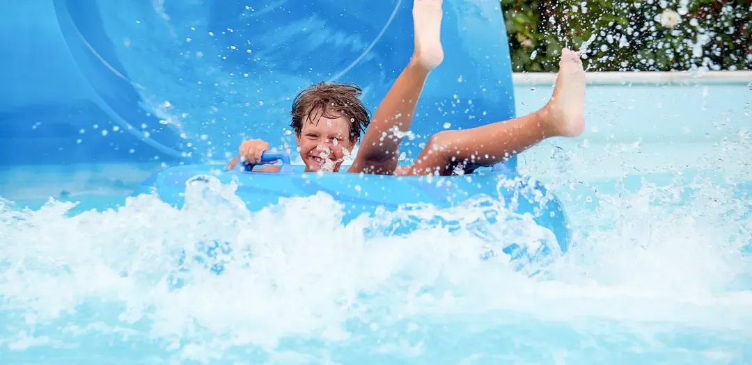 Camel Racers - 170 Meter Tall Water Tube Ride | Aquarabia Qiddiya City